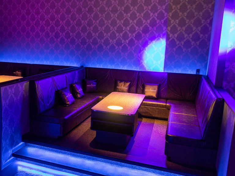 Vip Reservations JA - R3 Club Lounge